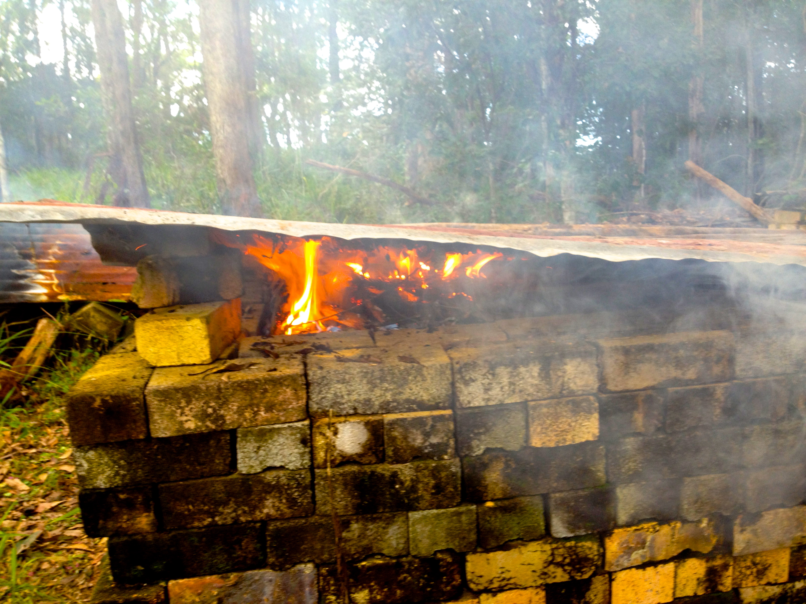 Pit Firing: Step-by-step Instructions - Marian Williams Pottery ...